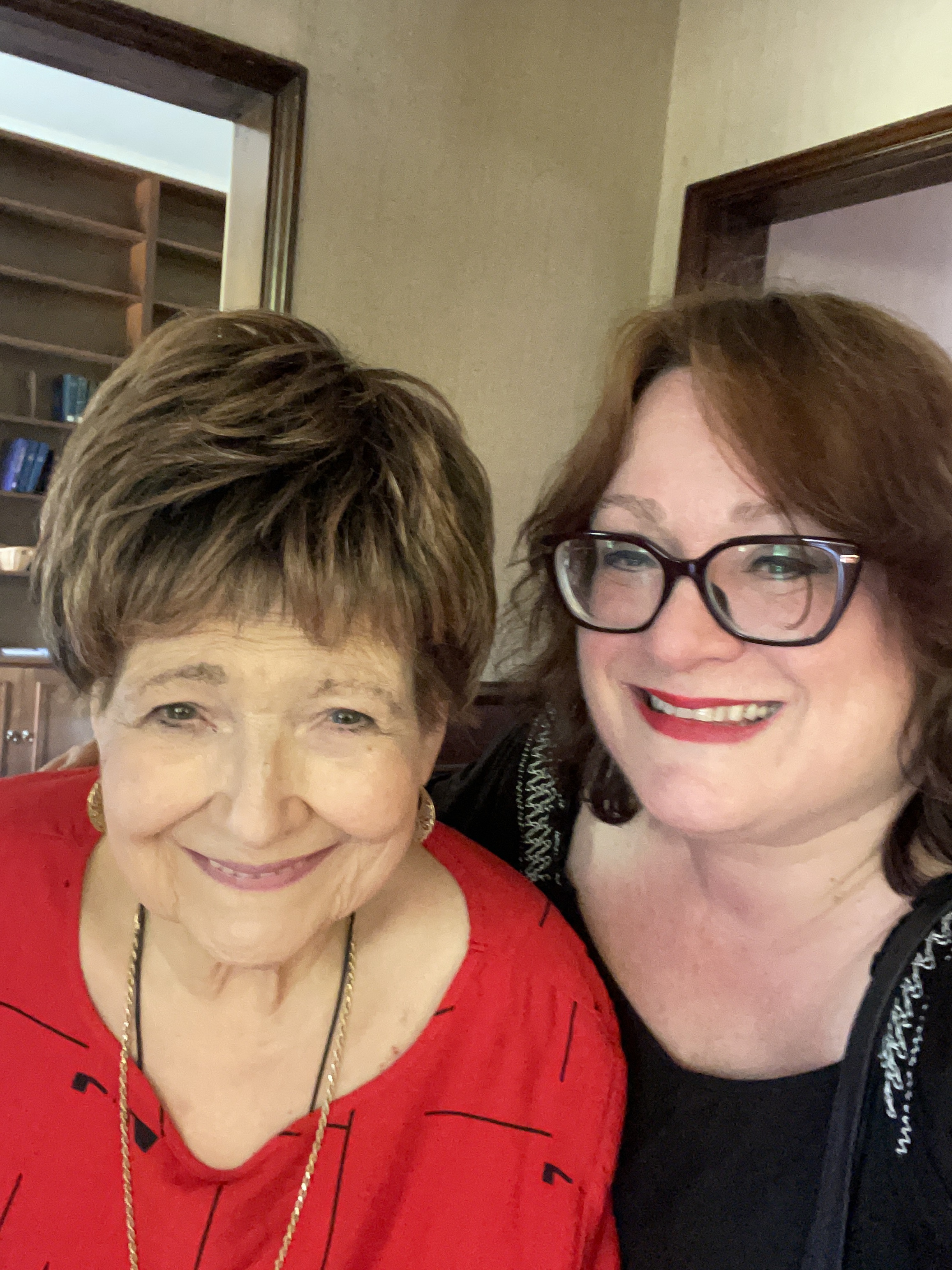 Singing with my mom #mrsperryman – Perrymuse