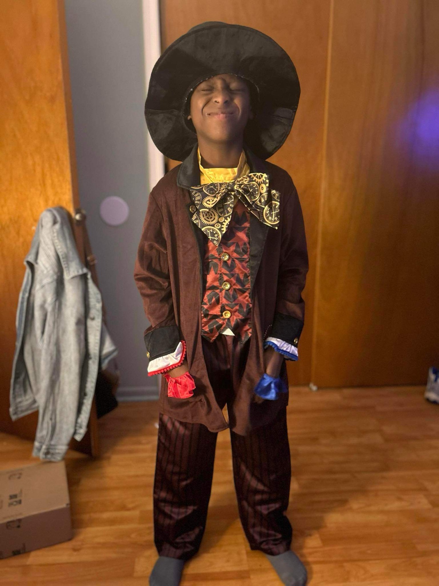 Alice Costumes #11272024 – Juddmusic's Blog